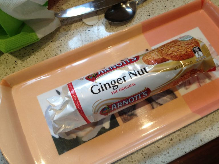 Nana's Gingernut Log Recipe - Cauldrons and Cupcakes