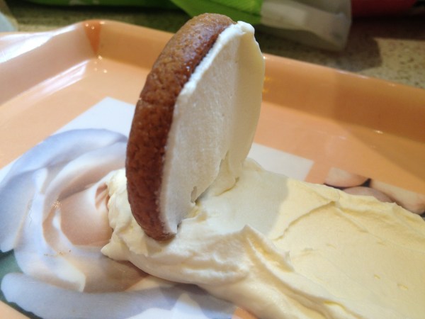 Nana’s Gingernut Log Recipe – Cauldrons and Cupcakes