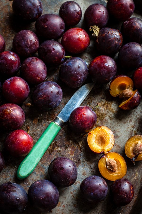 Yummy And Simple Stewed Plums Recipe - Cauldrons and Cupcakes