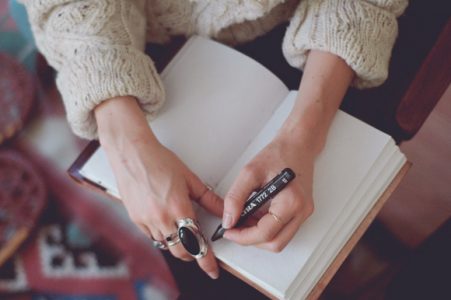 Writing your Dream Home into Existence - Cauldrons and Cupcakes